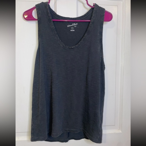 Universal Thread | Tops | Universal Thread Tank | Poshmark
